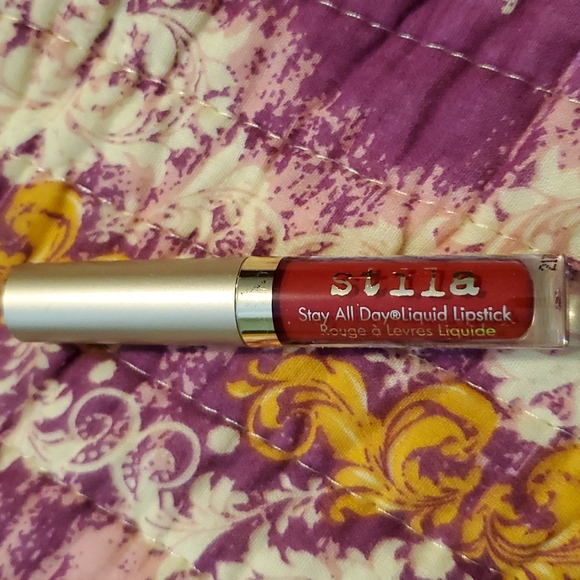 Stila | Makeup | New Stila Stay All Day Liquid Lipstick 5 Fl Oz Beso ...